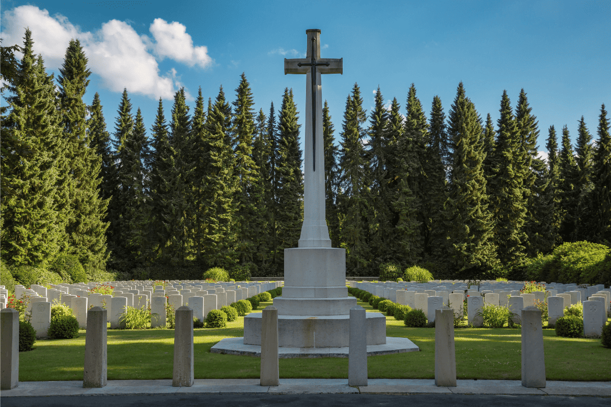 Most Famous Cemeteries in the World: 39 Sites