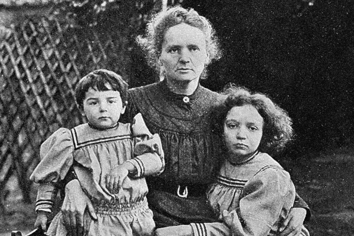 10 Fascinating Facts About Marie Curie You Probably Didn't Know
