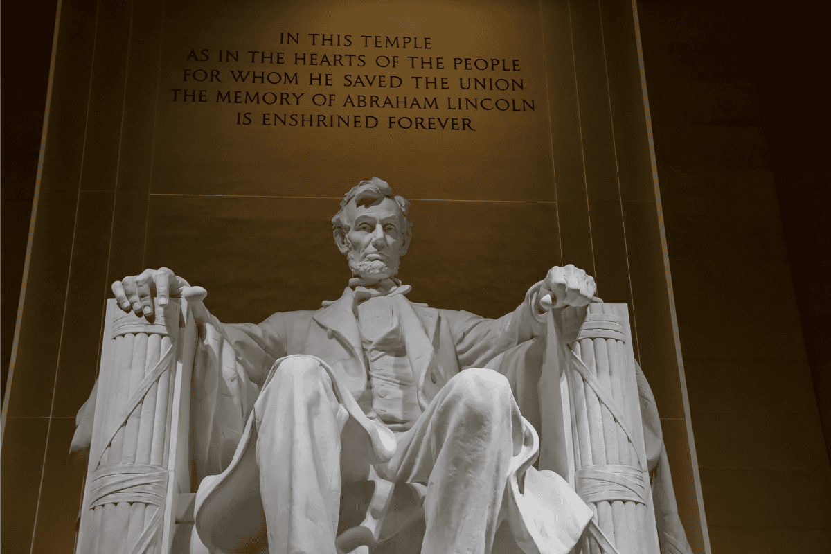 10 Must-Know Facts About Abraham Lincoln Revealed