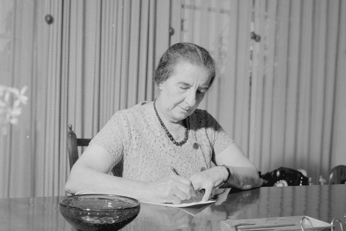 10 Surprising Facts About Golda Meir You Never Knew
